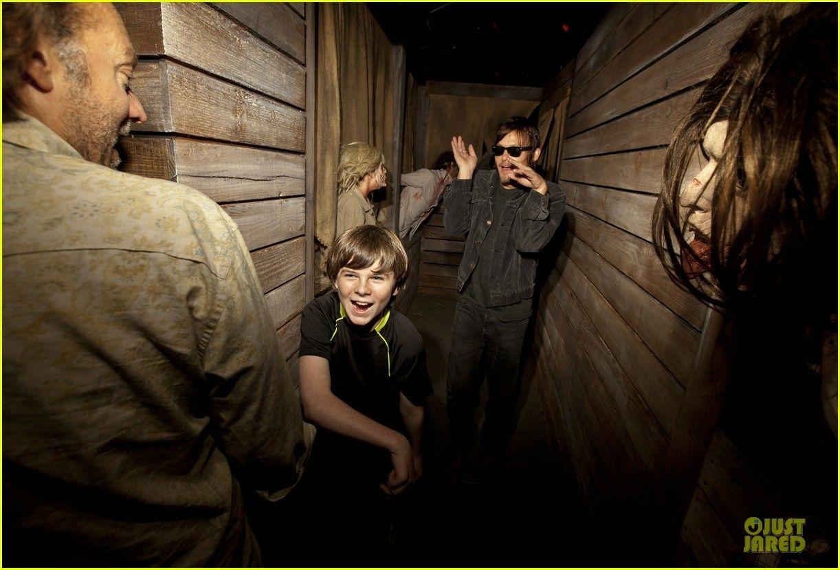 Chandler Riggs Wallpapers - Wallpaper Cave