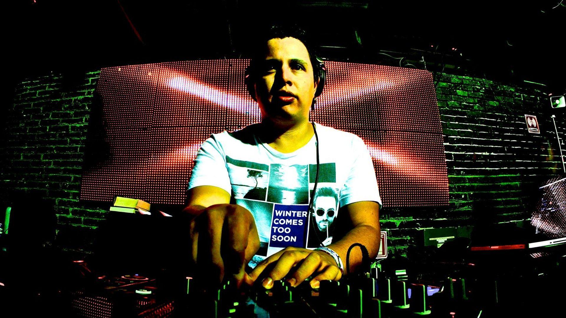 Lucas & Steve Wallpapers - Wallpaper Cave