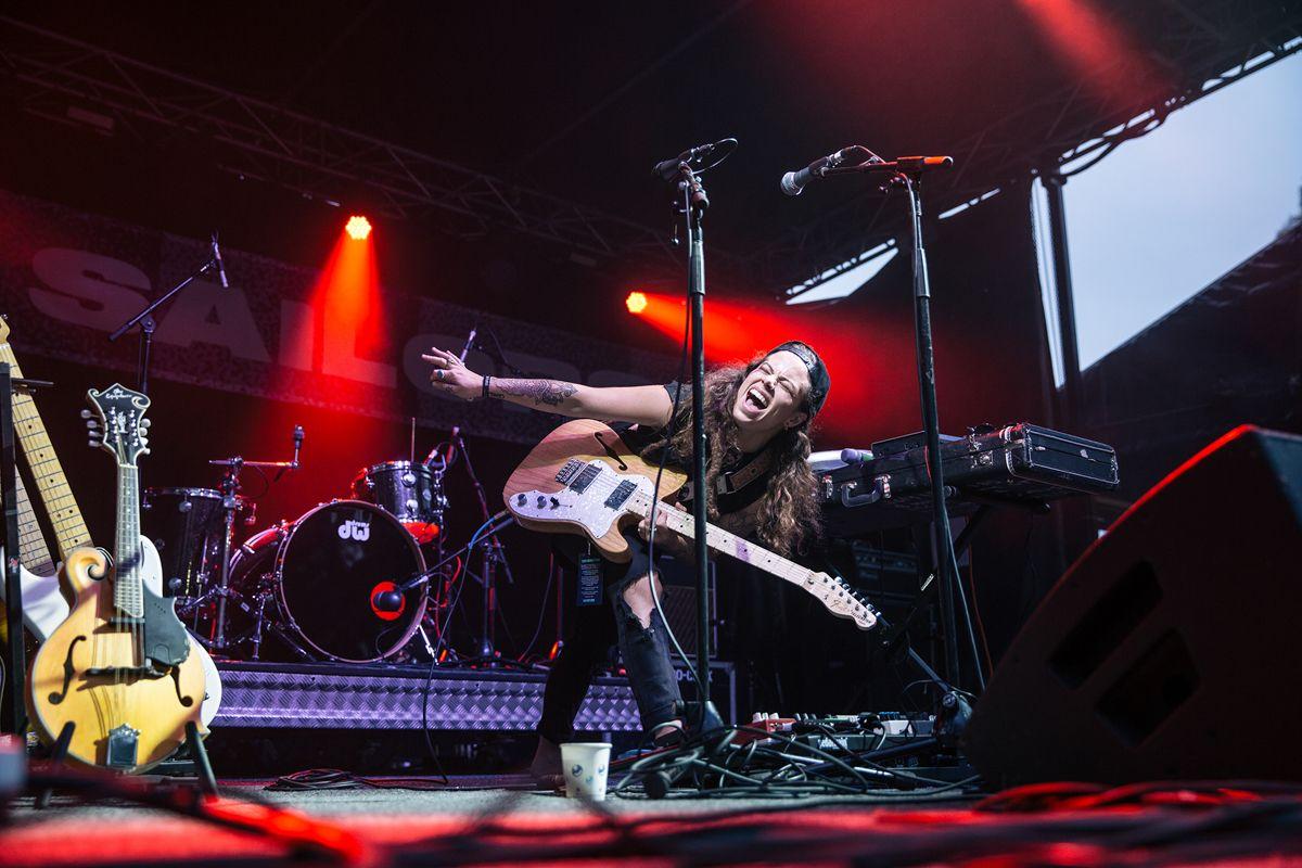 Tash Sultana Wallpapers - Wallpaper Cave