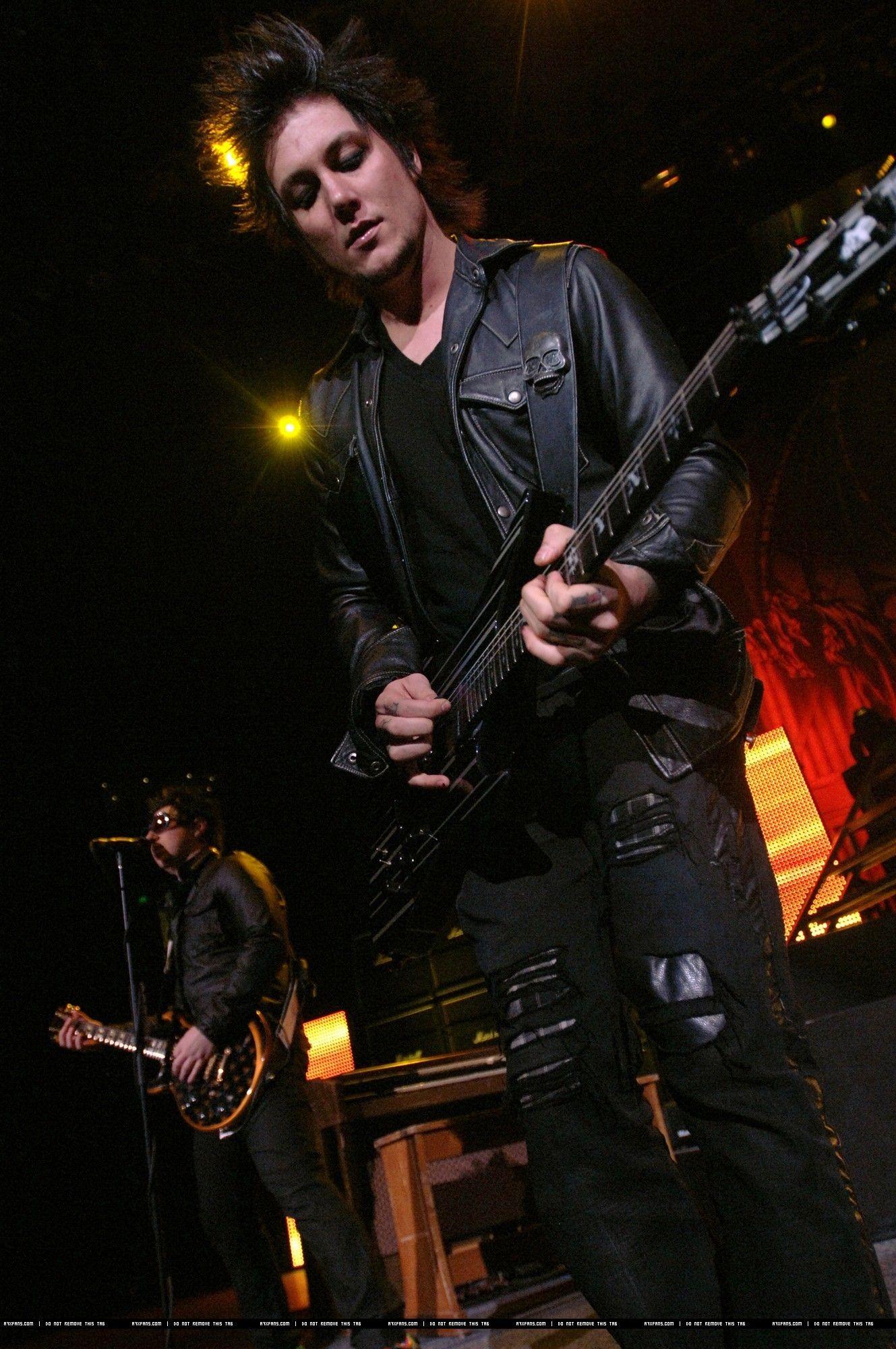 Synyster Gates Wallpapers HD - Wallpaper Cave