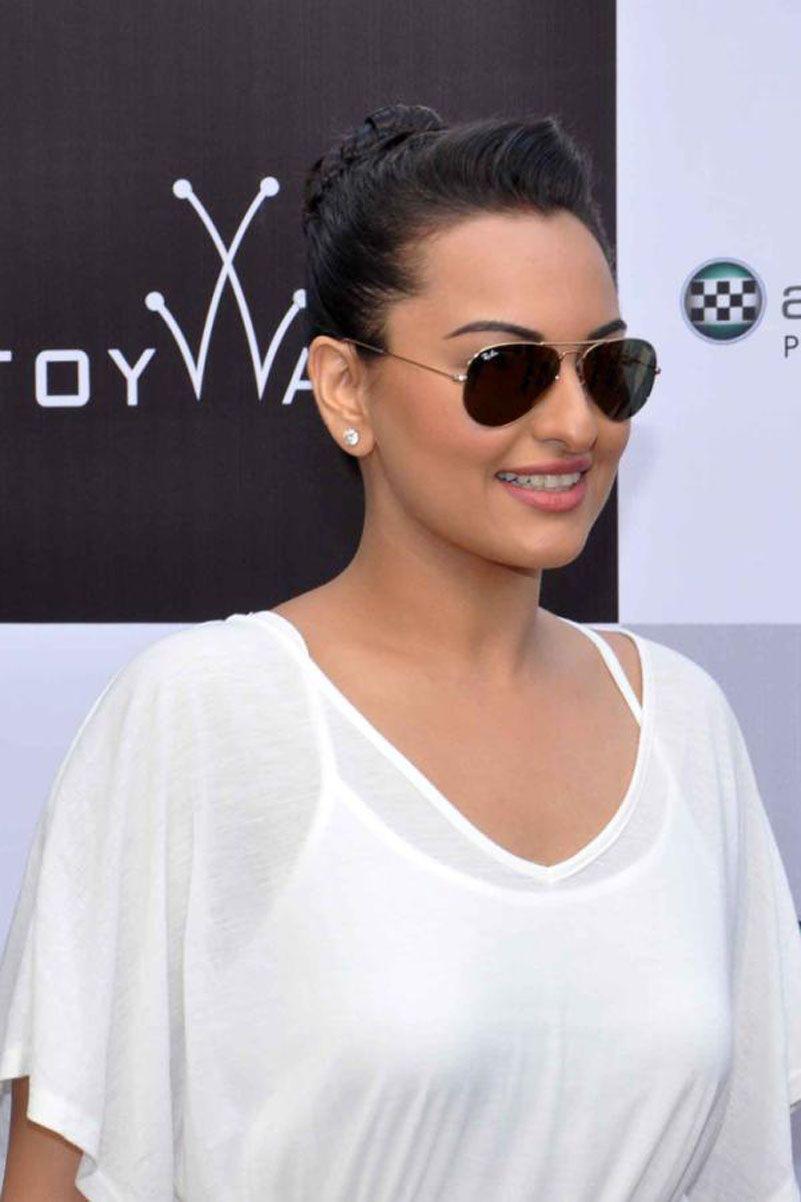 Sonakshi Sinha Bf Wallpapers - Wallpaper Cave