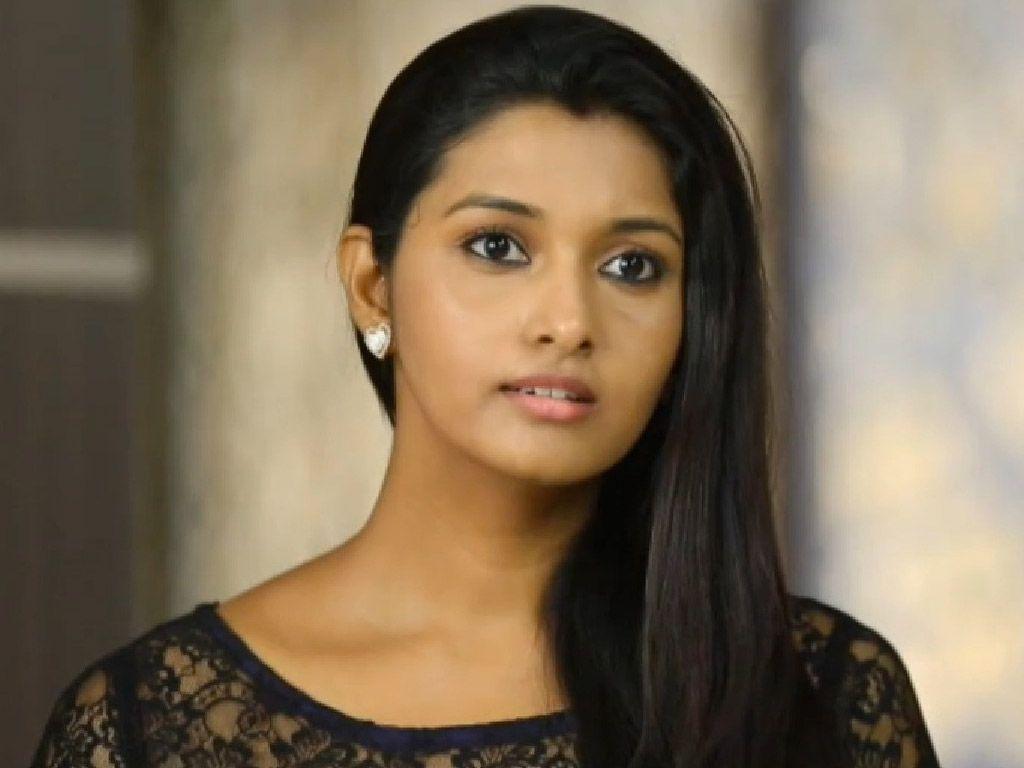 Priya Wallpapers - Wallpaper Cave