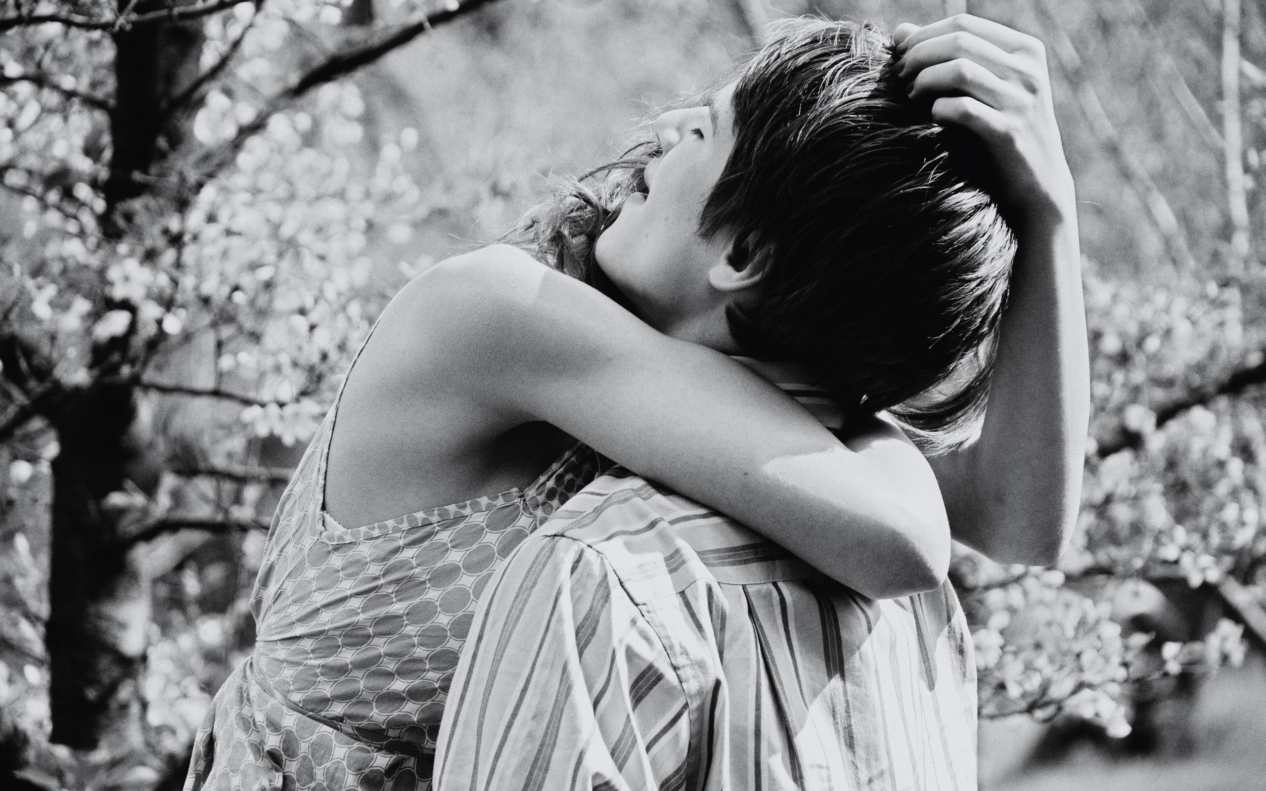 Romantic Hug Wallpapers - Wallpaper Cave