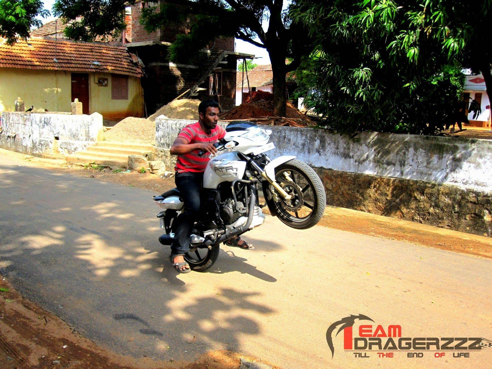 Pulsar 220 Bike Stunt Wallpapers - Wallpaper Cave