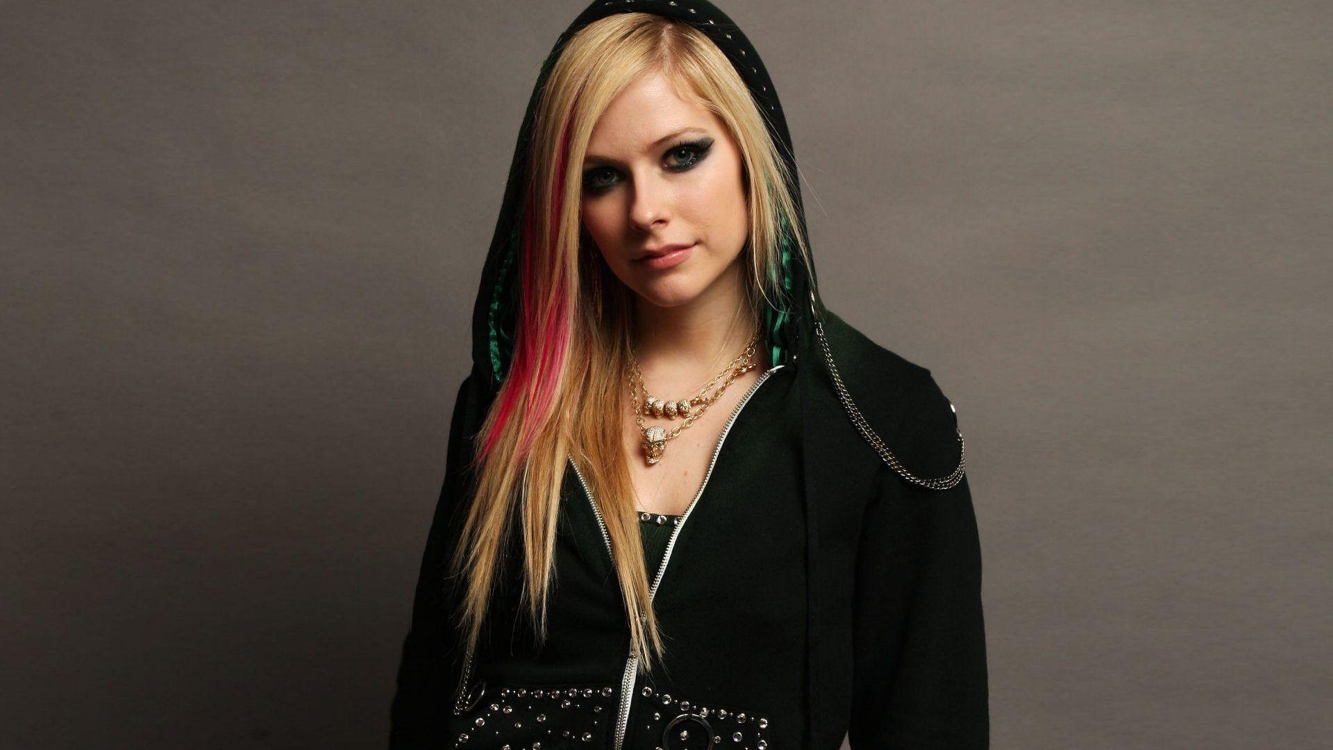 Avril Wallpapers - Wallpaper Cave
