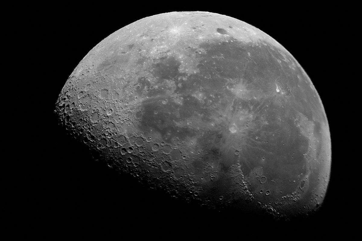 Moon Backgrounds - Wallpaper Cave