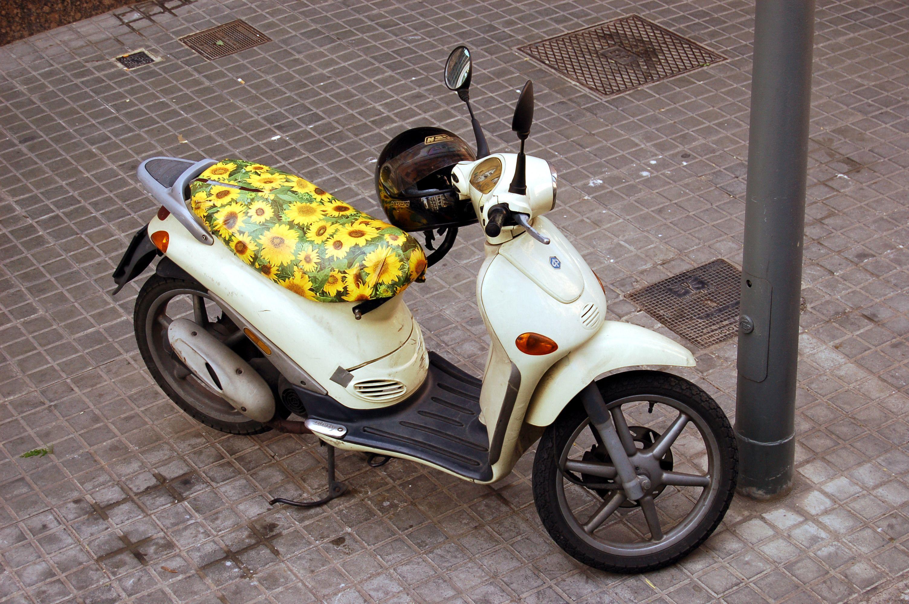 Piaggio Wallpapers - Wallpaper Cave