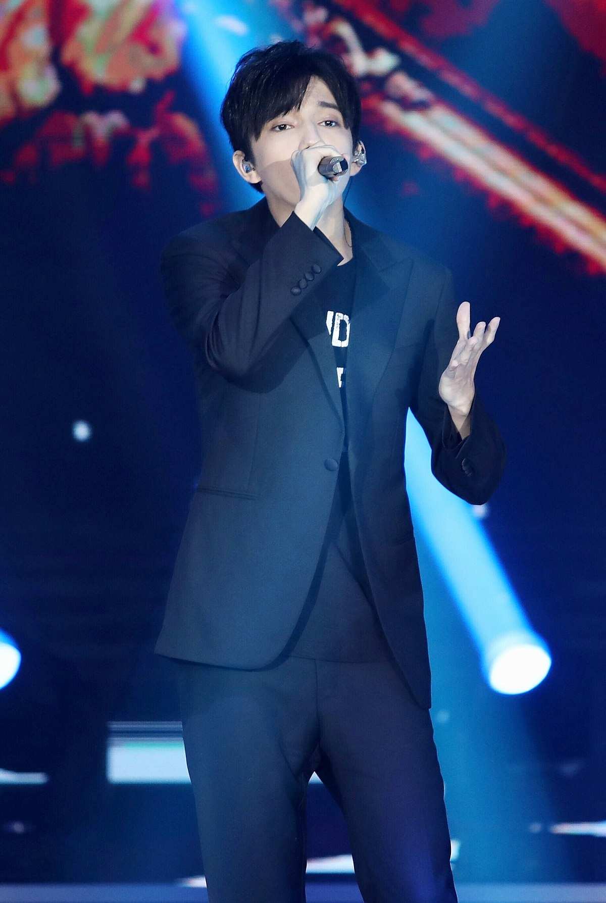 Dimash Kudaibergen Wallpapers - Wallpaper Cave