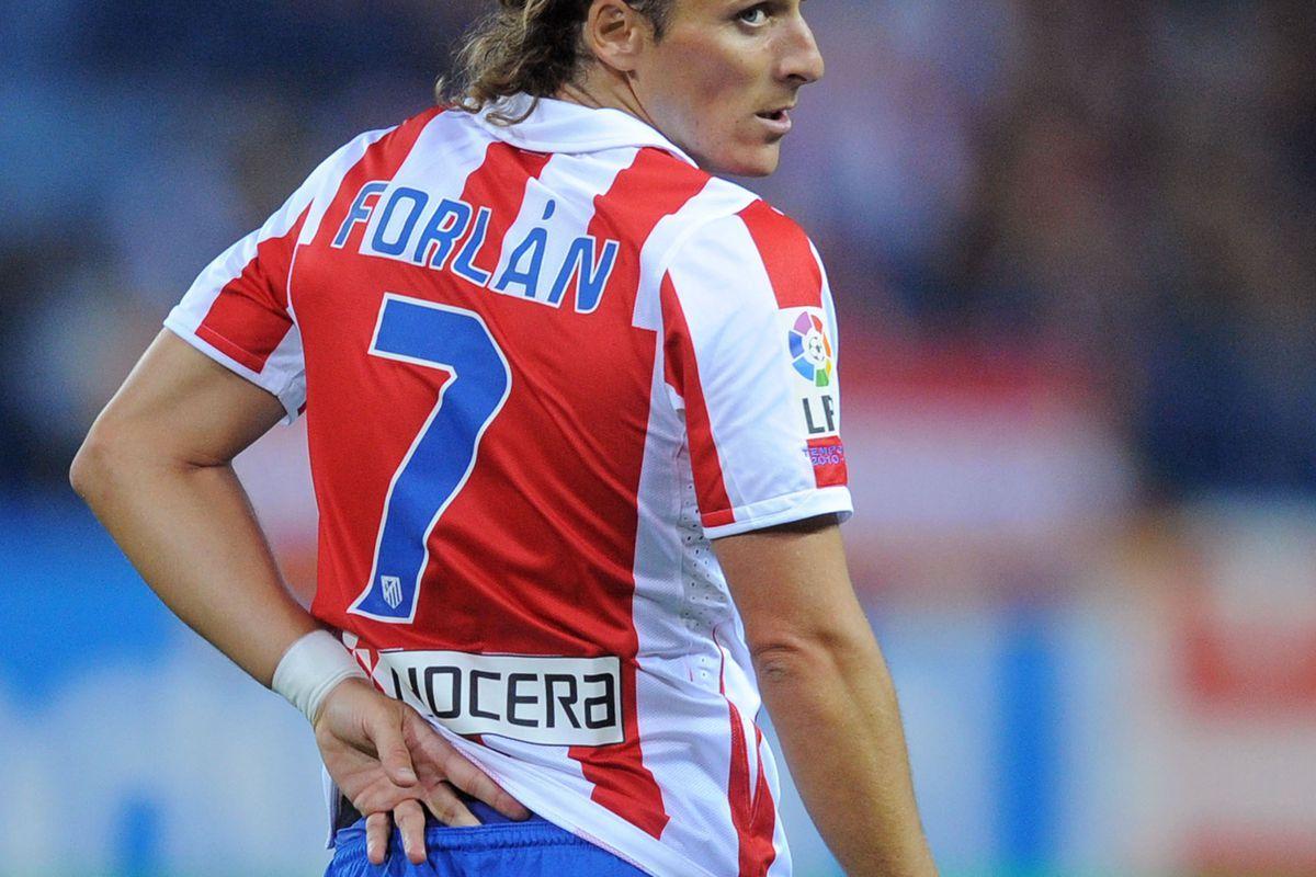 Diego Forlán Wallpapers - Wallpaper Cave