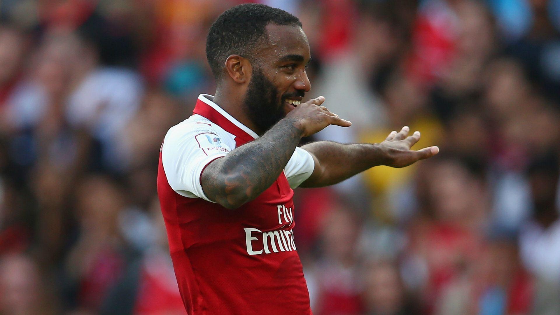 Alexandre Lacazette Wallpapers - Wallpaper Cave