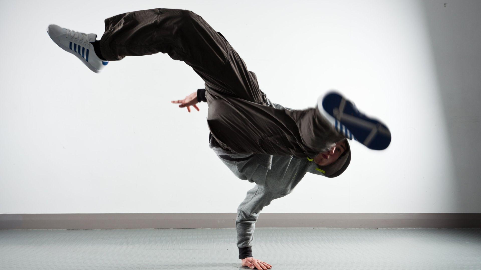 Break Dancing Wallpapers - Wallpaper Cave