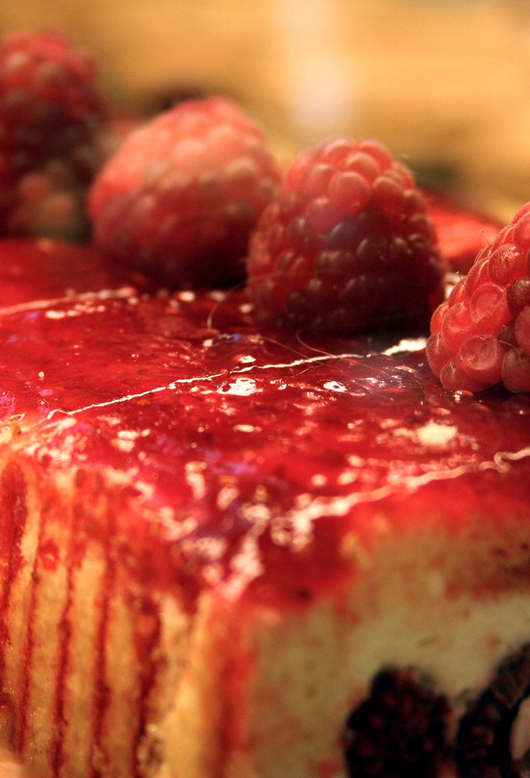 Raspberry Cake Wallpapers - Wallpaper Cave