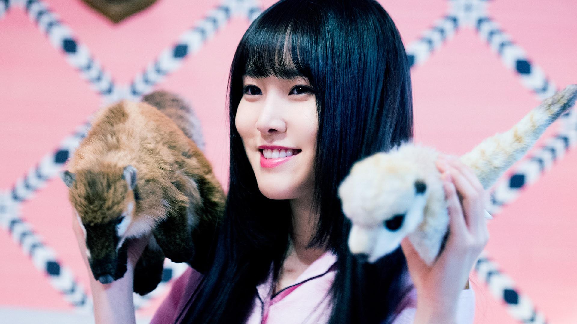 Yuju Wallpapers - Wallpaper Cave
