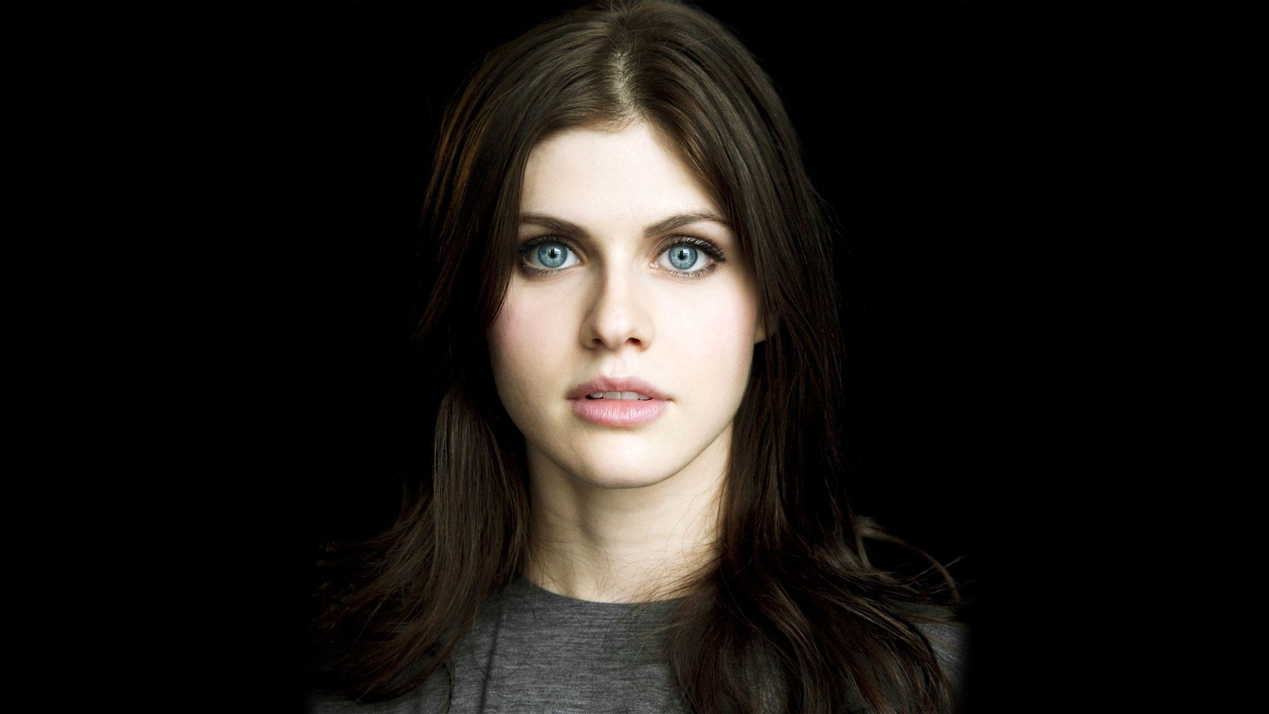 Alexandra Daddario 2018 Wallpapers - Wallpaper Cave