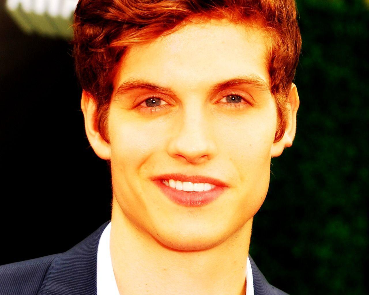 Daniel Sharman Wallpapers - Wallpaper Cave