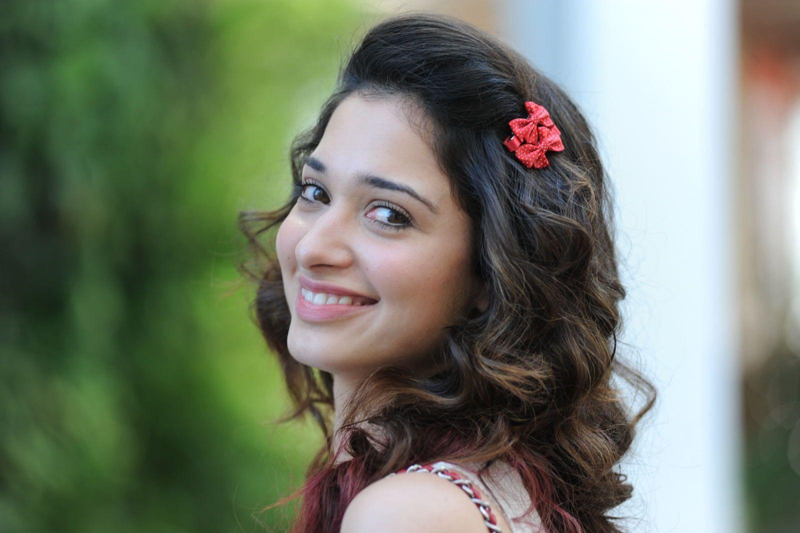 Tamanna Cute Wallpapers - Wallpaper Cave