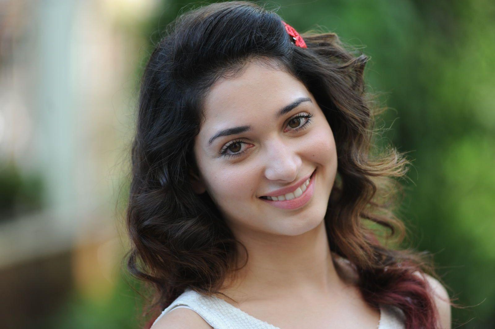 Tamanna Cute Wallpapers - Wallpaper Cave