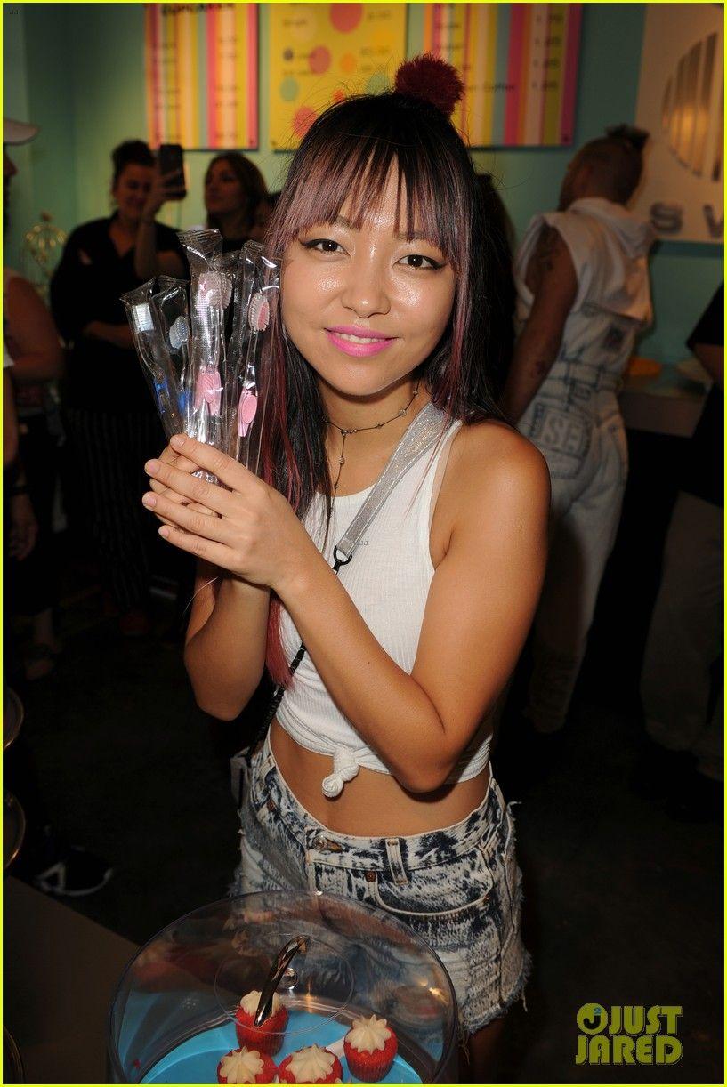 Jenni Lee Mobile Wallpapers - Wallpaper Cave