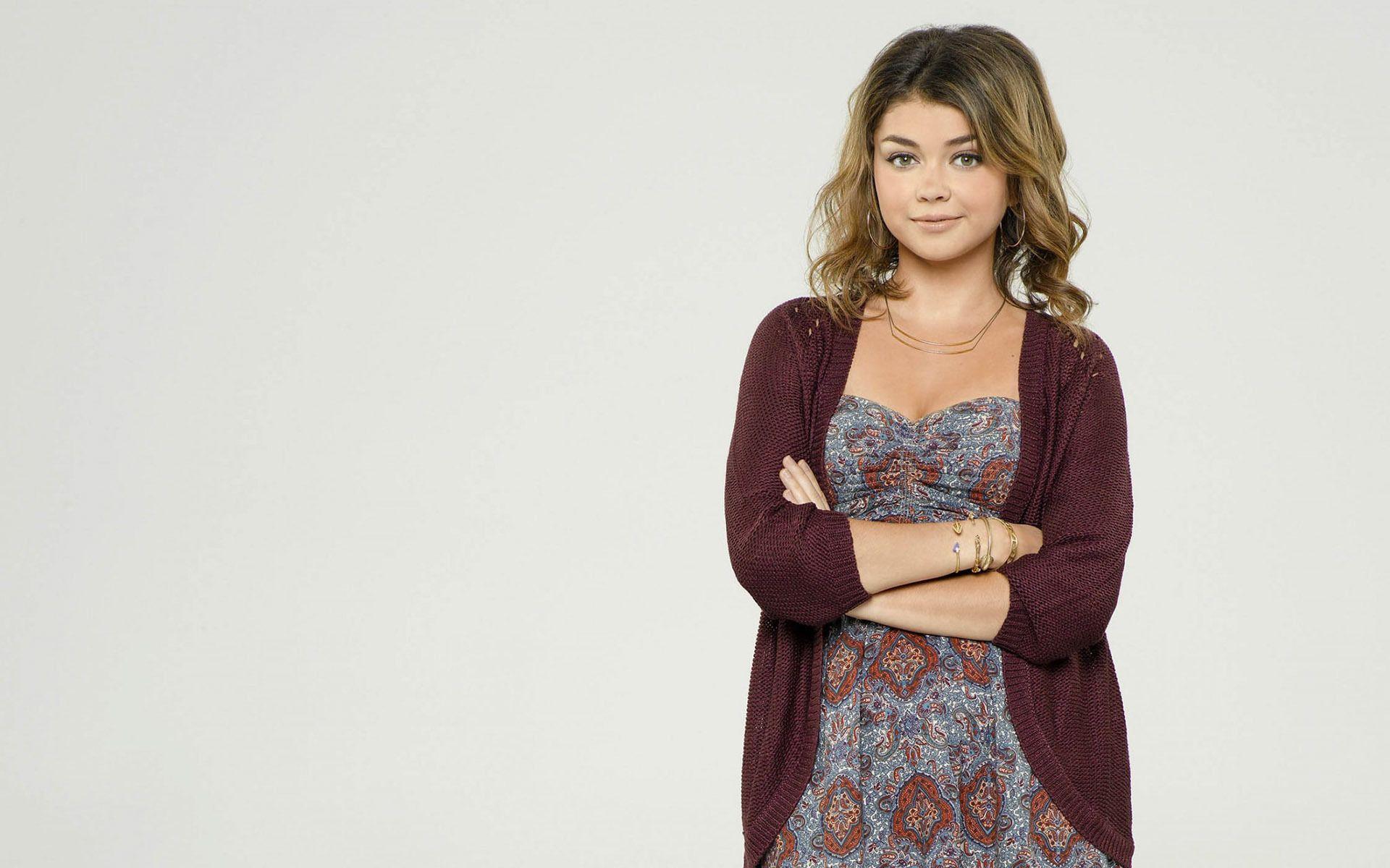 Sarah Hyland Wallpapers - Wallpaper Cave