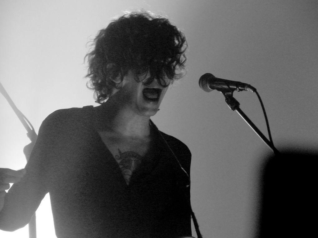 Matthew Healy Wallpapers - Wallpaper Cave