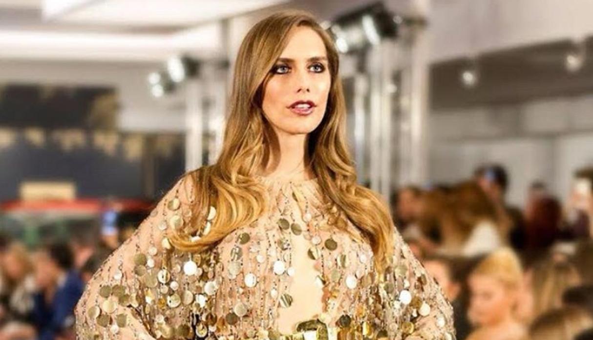 Angela Ponce Wallpapers - Wallpaper Cave