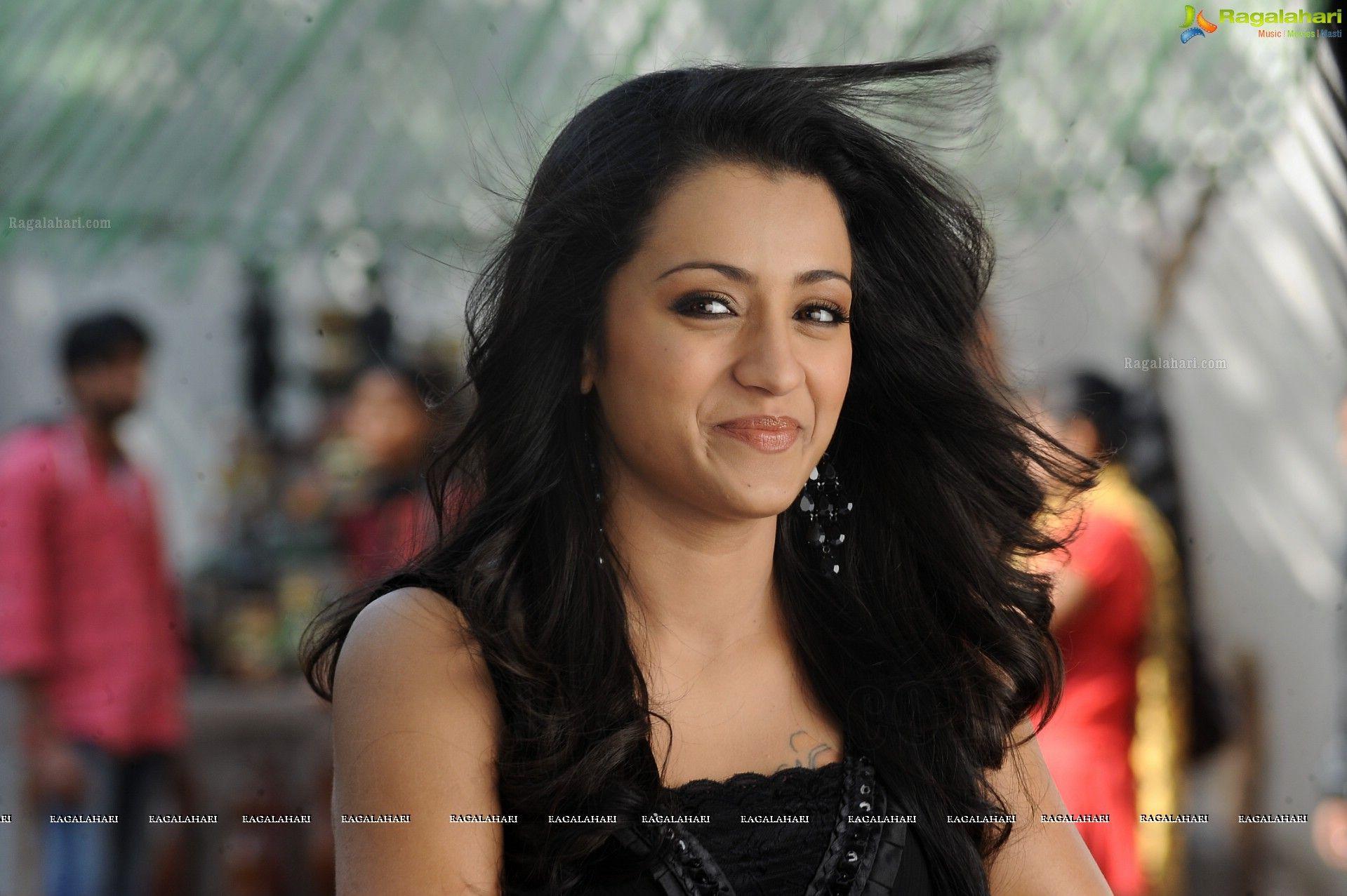 Trisha Krishnan Wallpapers - Wallpaper Cave