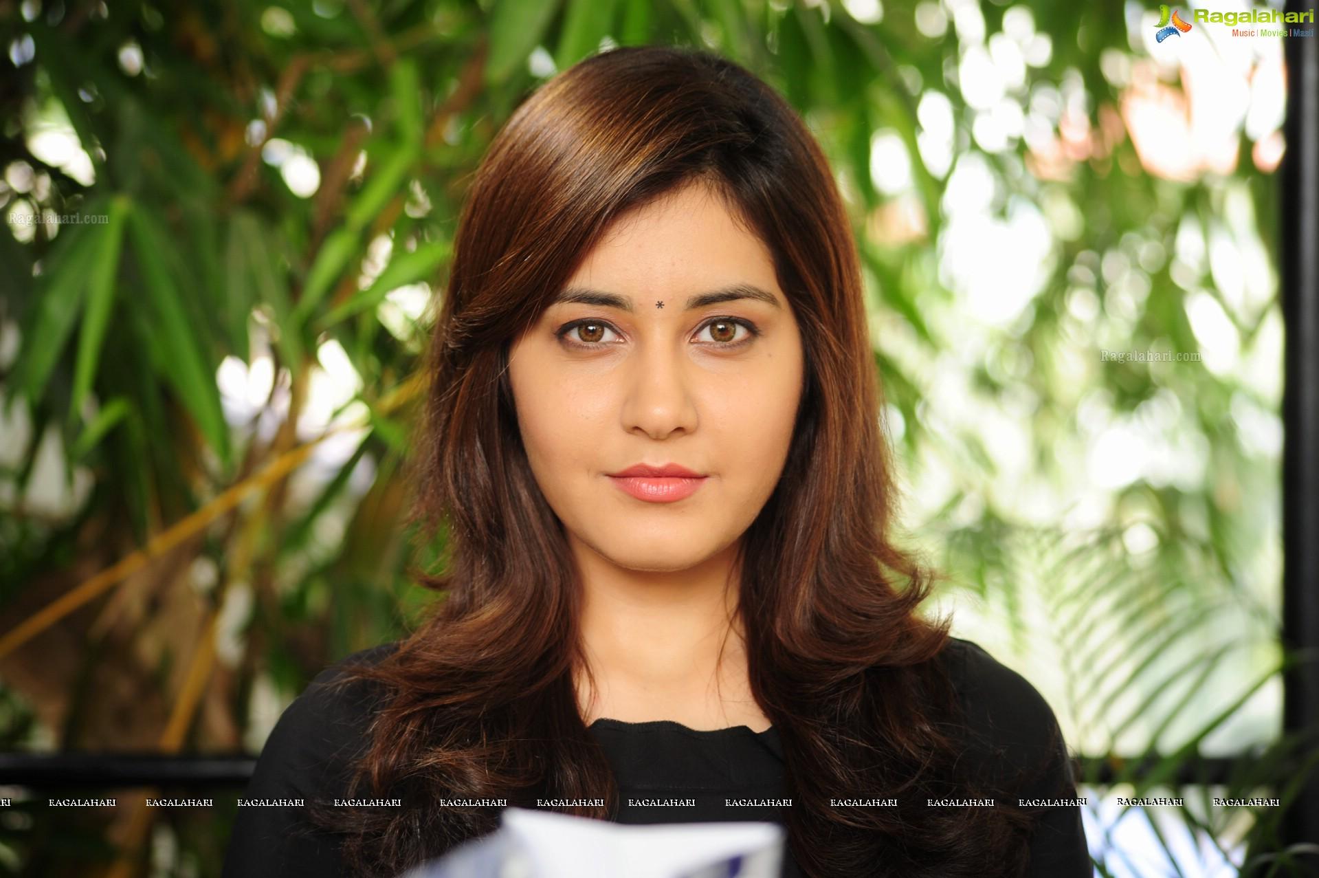 Rashi Khanna Wallpapers Wallpaper Cave Rashi Khanna Wallpapers Wallpaper Cave