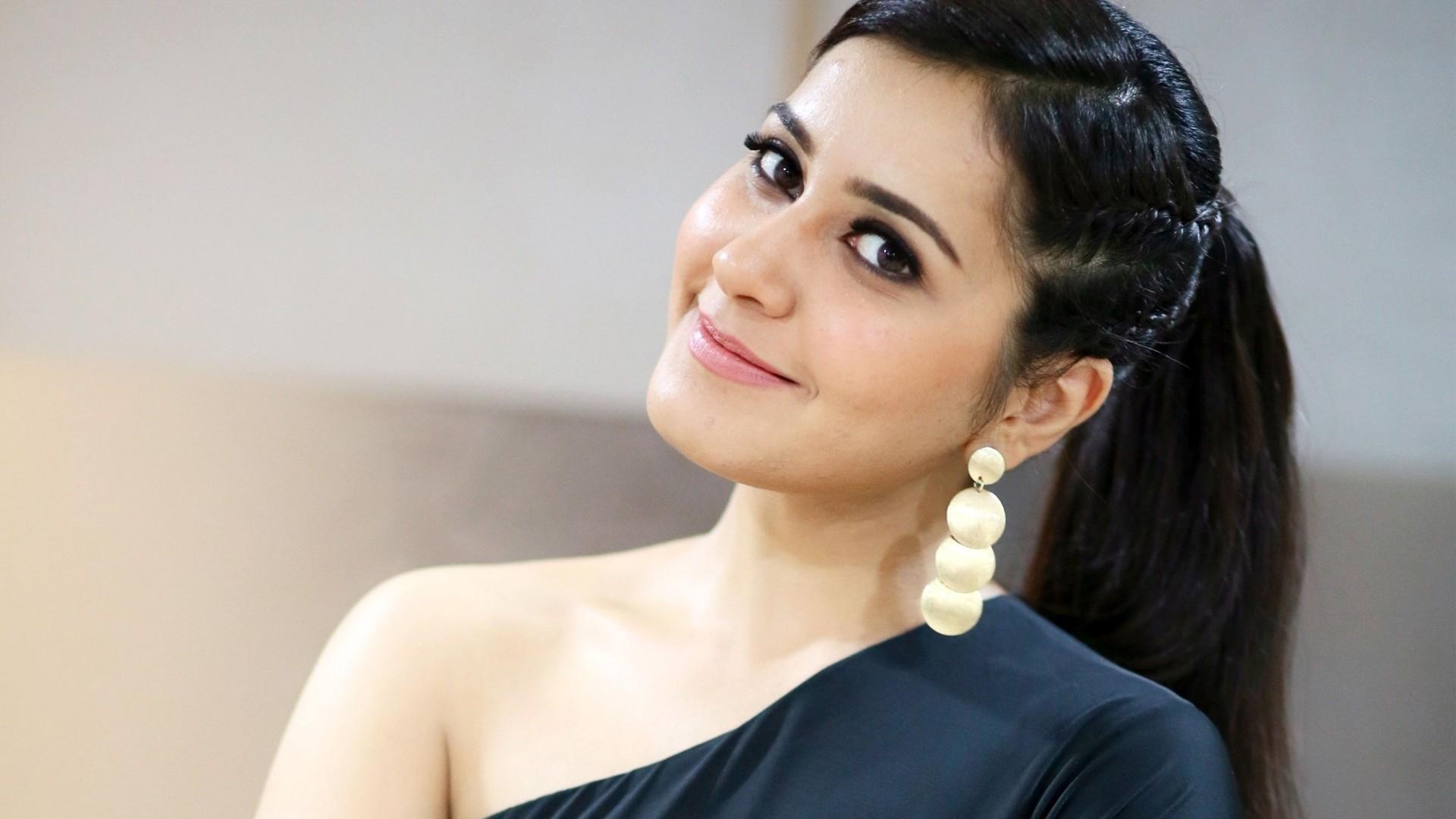 Rashi Khanna Wallpapers - Wallpaper Cave