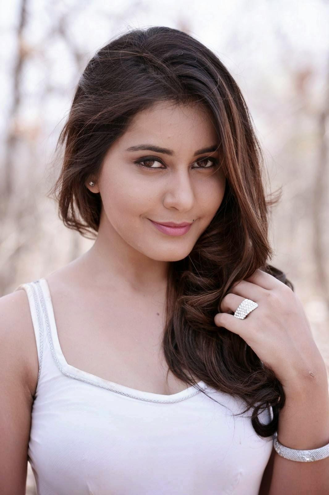 Rashi Khanna Wallpapers - Wallpaper Cave