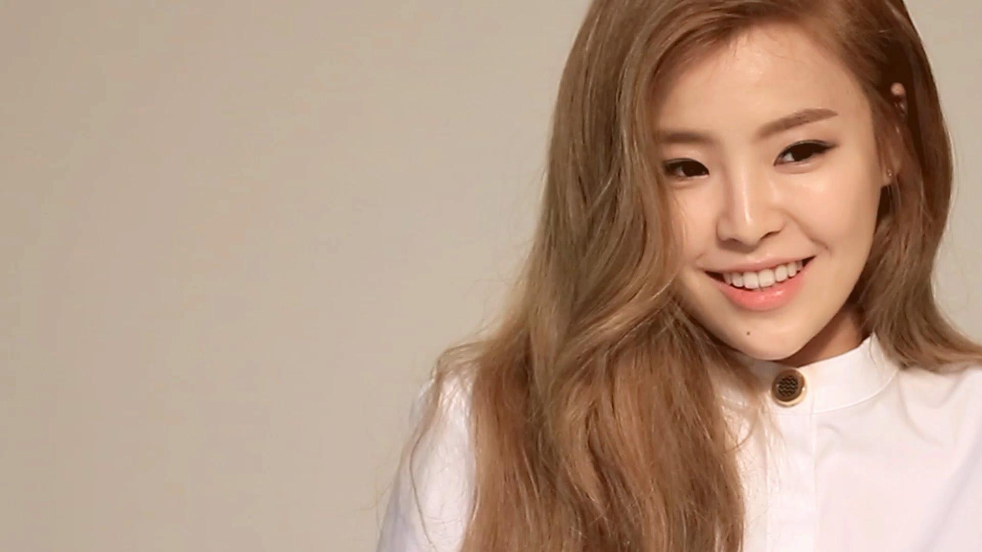 Jeon Minju Wallpapers - Wallpaper Cave