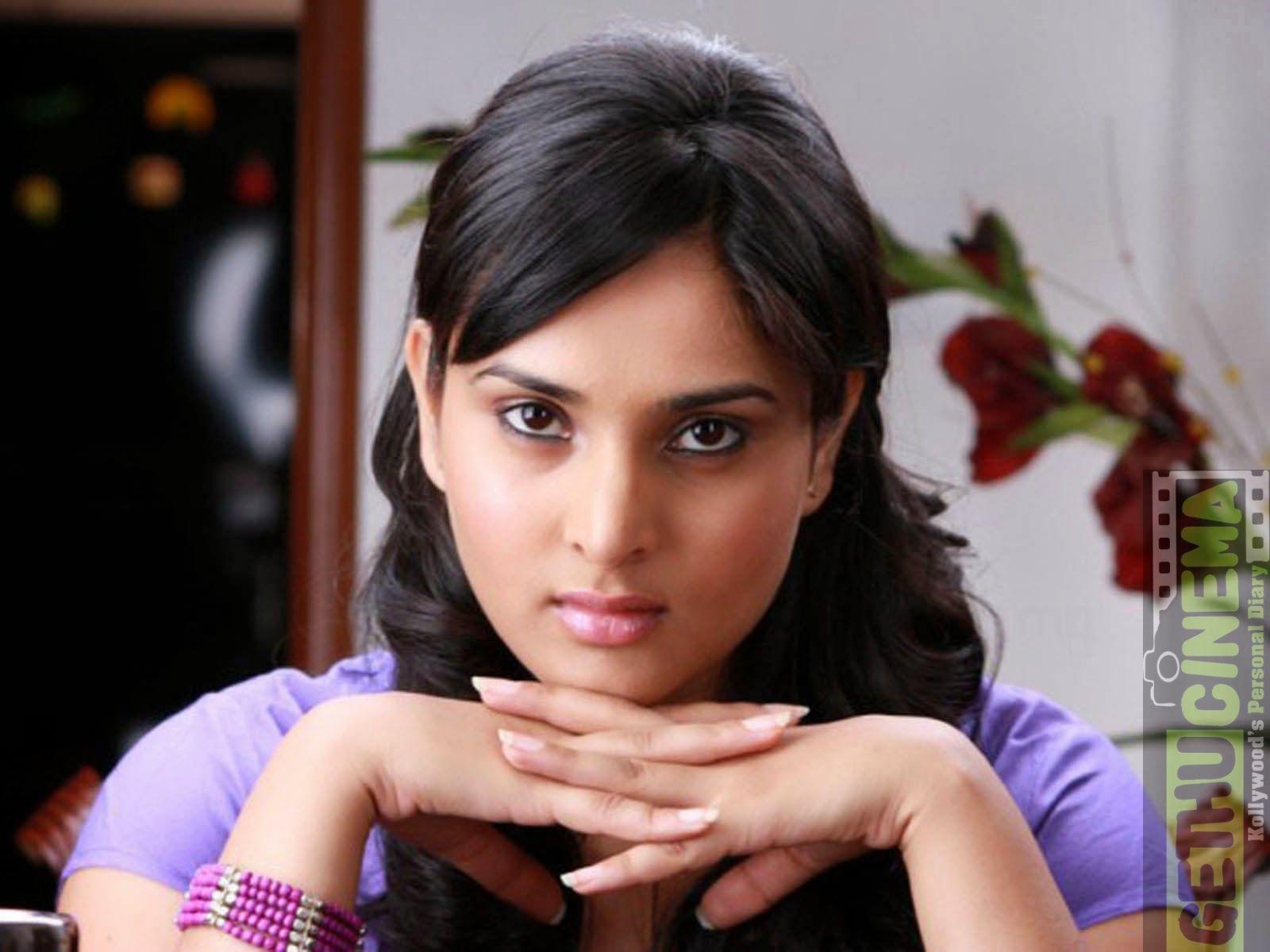 Ramya Wallpapers - Wallpaper Cave