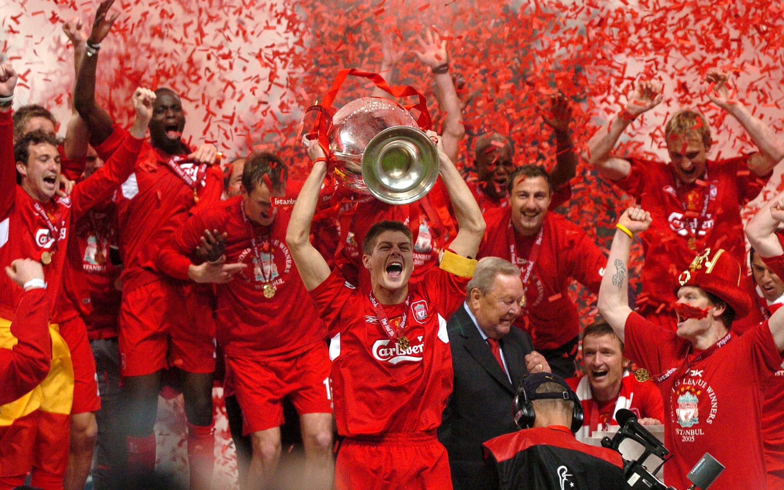 Steven Gerrard Celebration Wallpaper
