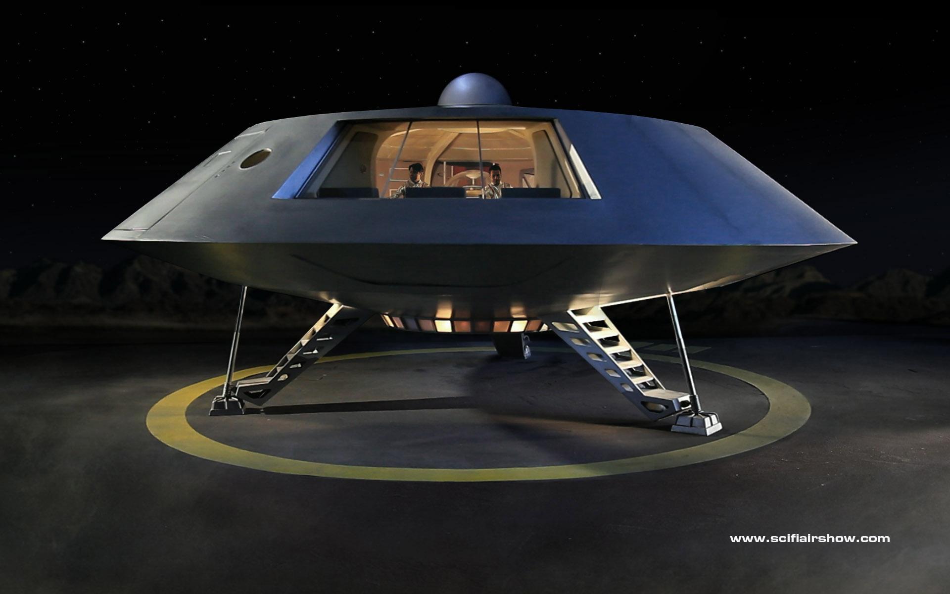 Lost In Space Wallpapers - Wallpaper Cave