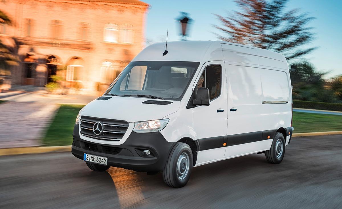 Mercedes-Benz Sprinter Wallpapers - Wallpaper Cave