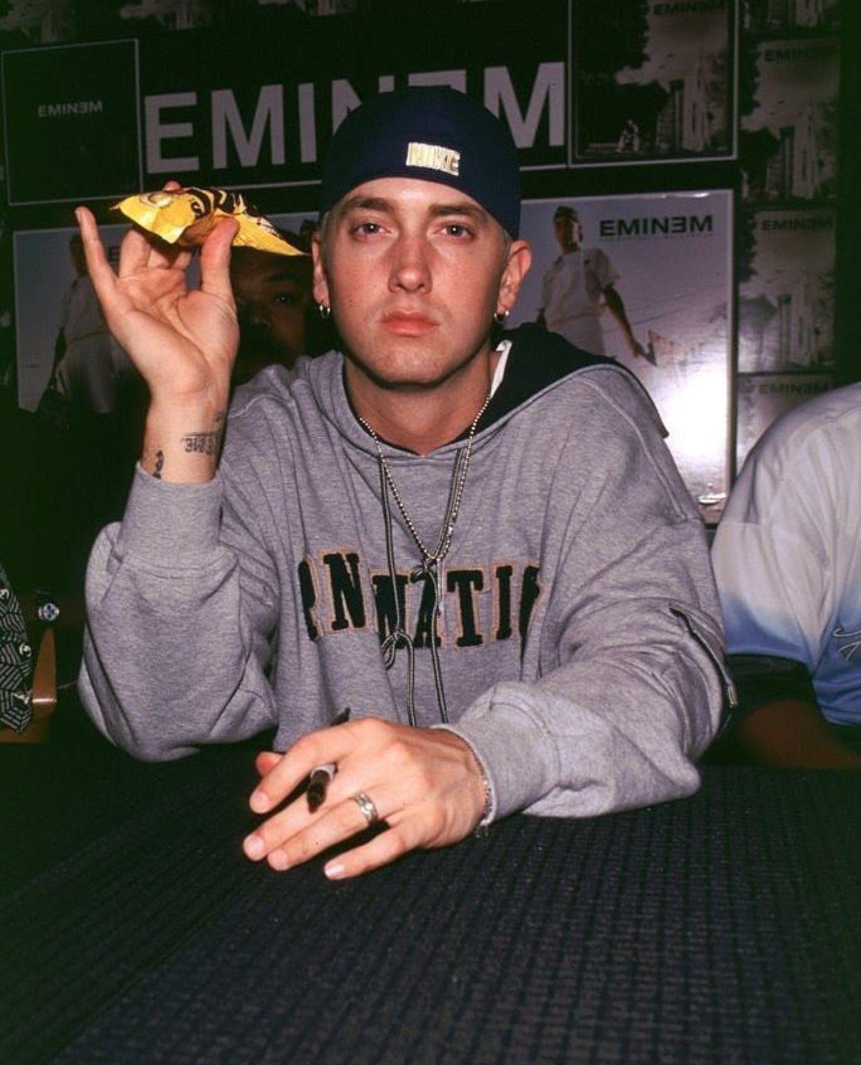 Eminem Rainy Days Wallpapers - Wallpaper Cave