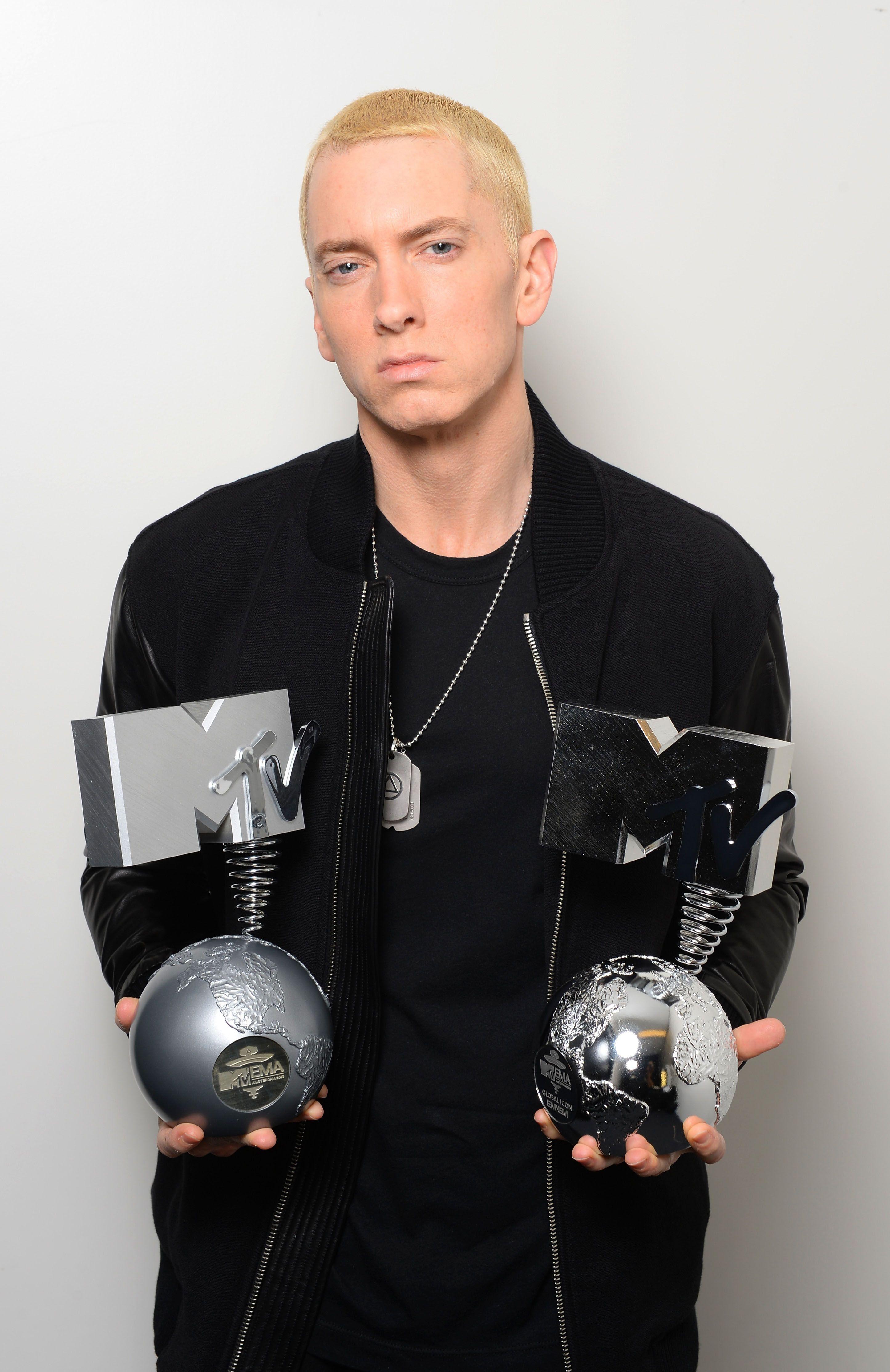 Eminem Rainy Days Wallpapers - Wallpaper Cave