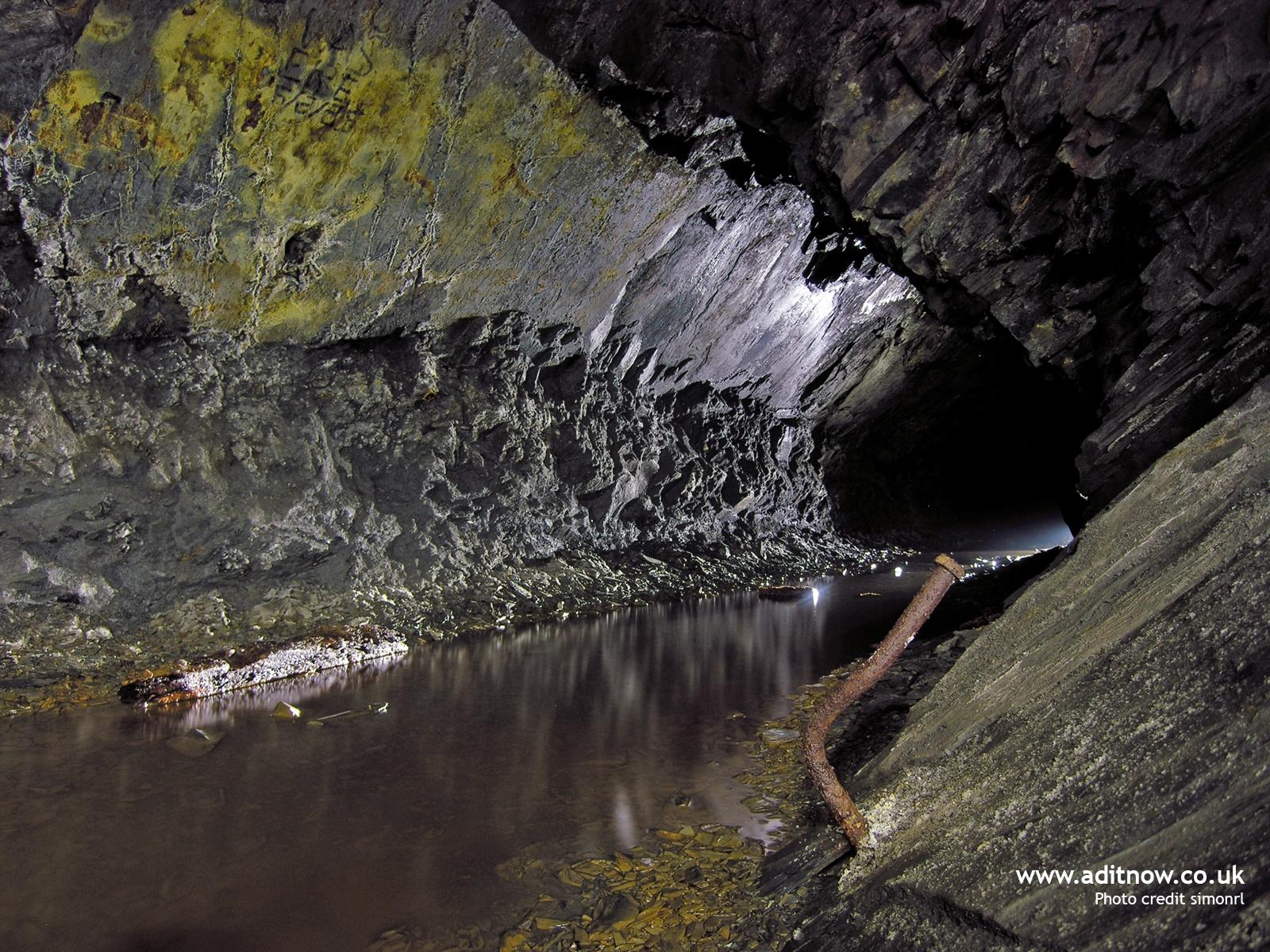 Mine Wallpapers - Wallpaper Cave