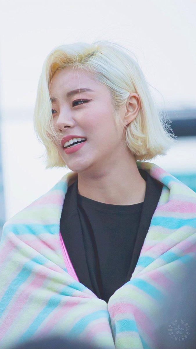 Wheein Wallpapers - Wallpaper Cave