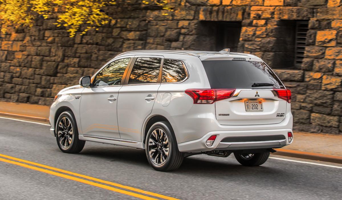 Mitsubishi Outlander Wallpapers - Wallpaper Cave