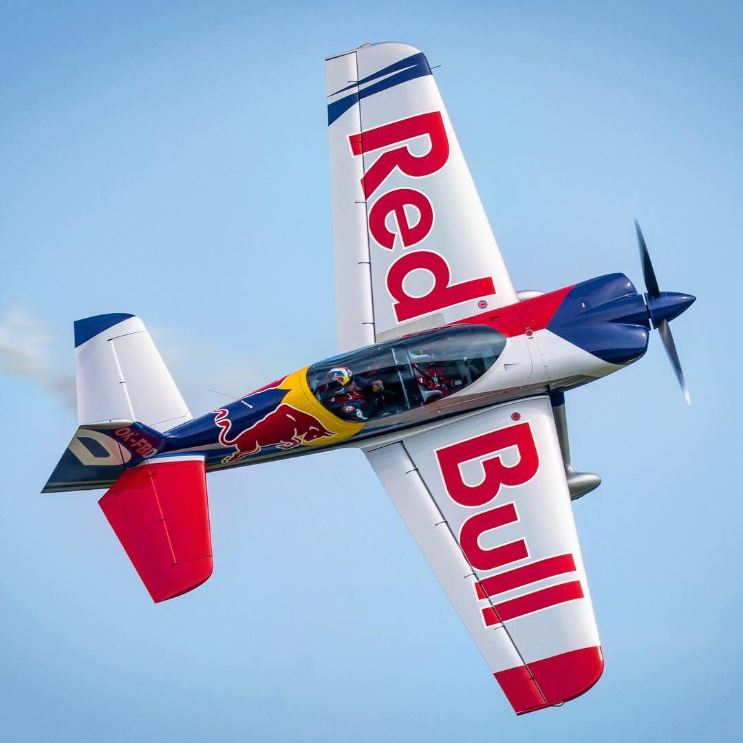 The Flying Bulls Aerobatics Team Wallpapers - Wallpaper Cave