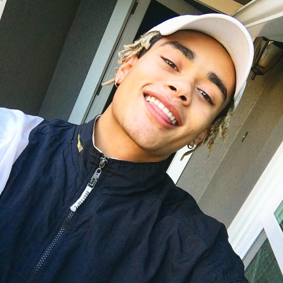 Zion Kuwonu Wallpapers - Wallpaper Cave