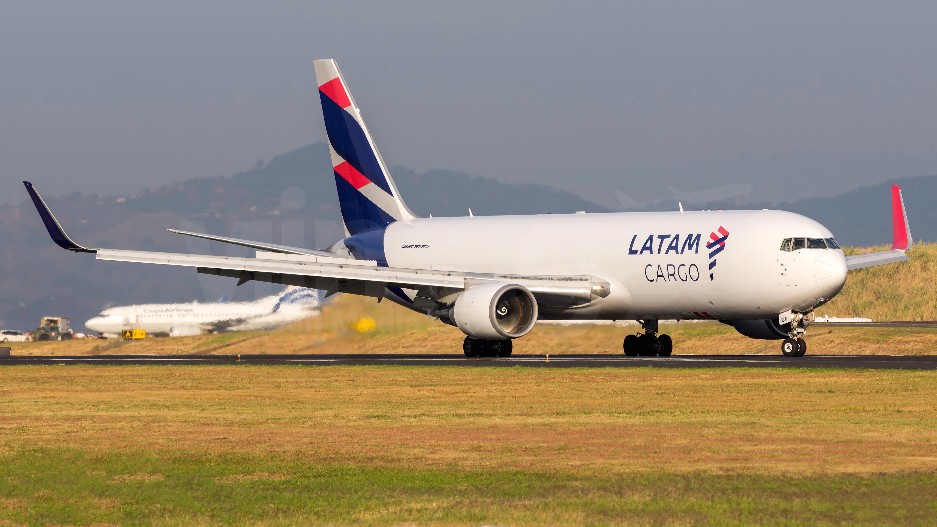 Boeing 767 Wallpapers - Wallpaper Cave