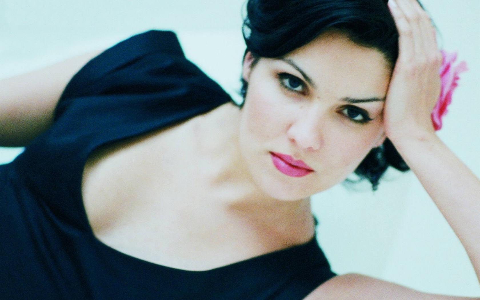 Anna Netrebko Wallpapers - Wallpaper Cave
