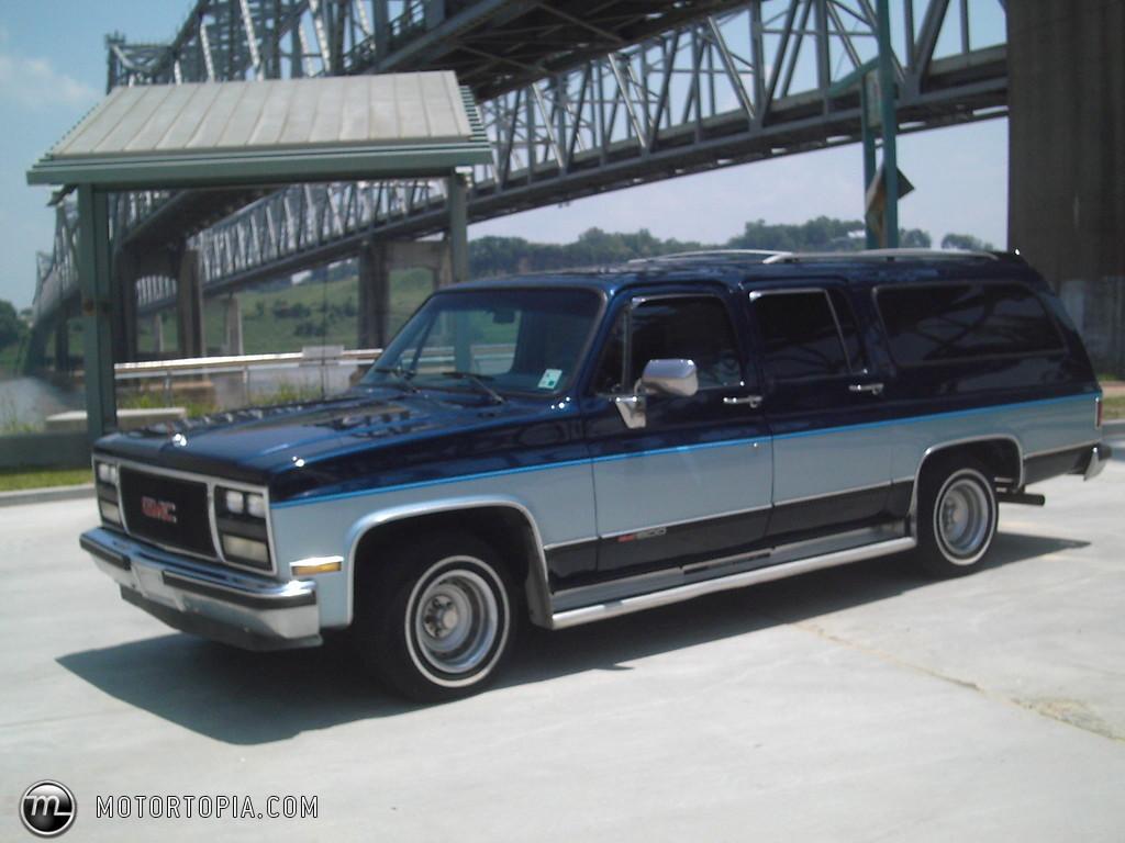 GMC Suburban Wallpapers - Wallpaper Cave