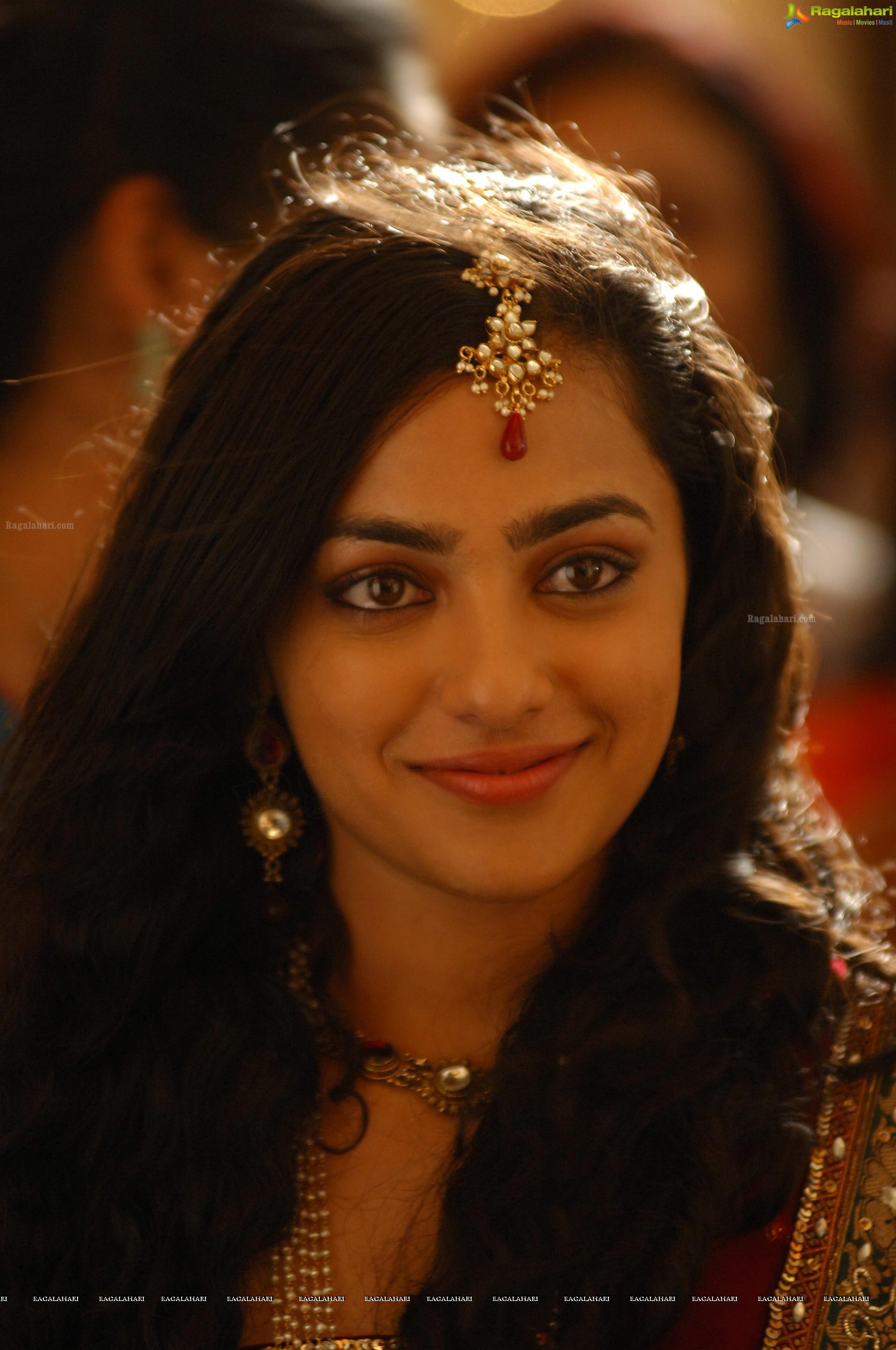 Nithya Menen Wallpapers - Wallpaper Cave