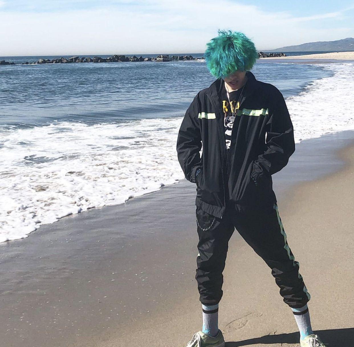 Jumex Trapped Wallpapers - Wallpaper Cave