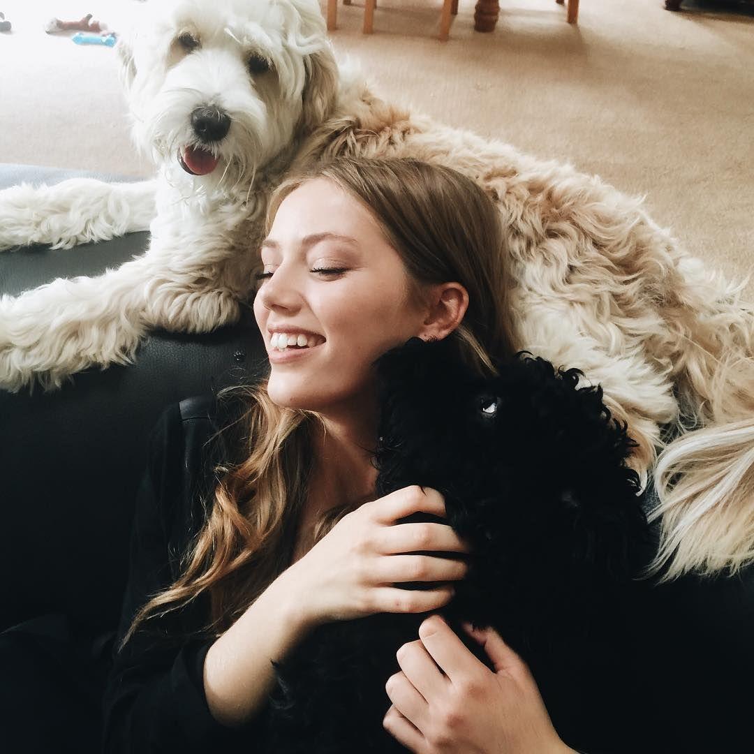 Grace Van Dien Wallpapers - Wallpaper Cave