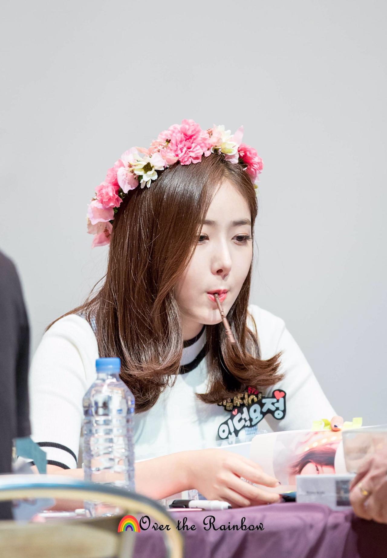 Sinb Phone Wallpapers - Wallpaper Cave