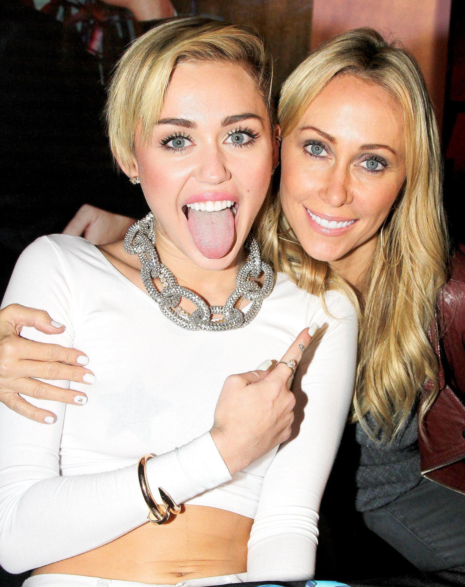 Miley Cyrus Mother's Daughter Wallpapers - Wallpaper Cave