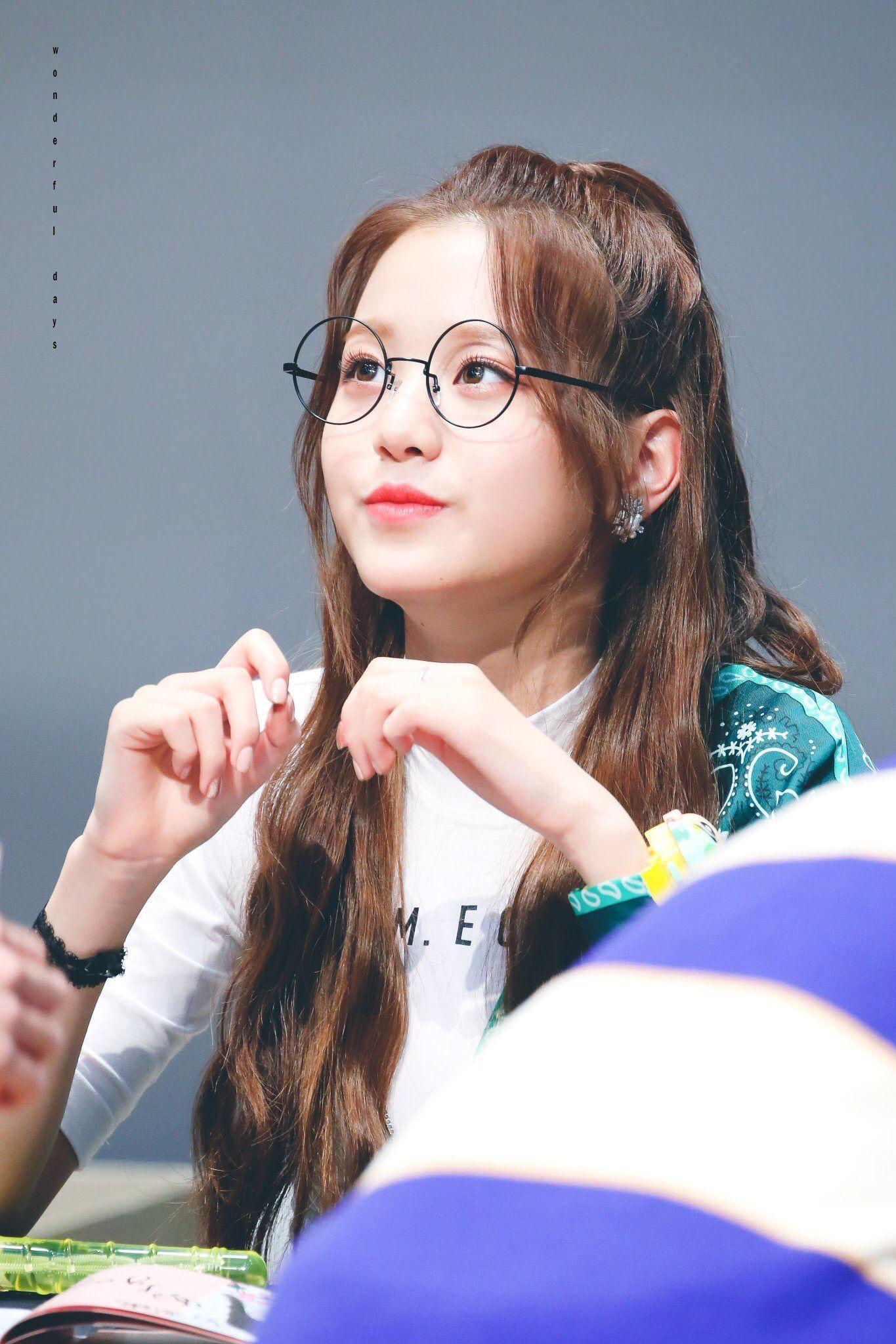 Wonyoung IZONE Wallpapers - Wallpaper Cave